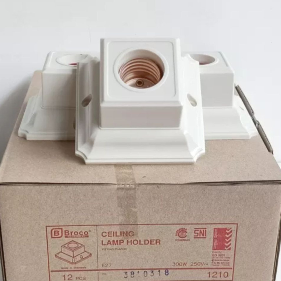 FITTING PLAFOND BROCO