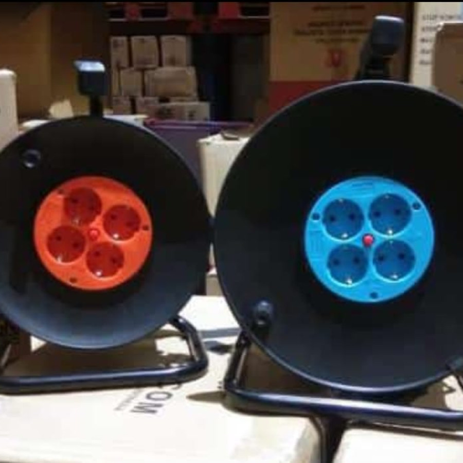 VISICOM Kabel Roll 4 Lubang 25 Meter KUNINGAN SNI