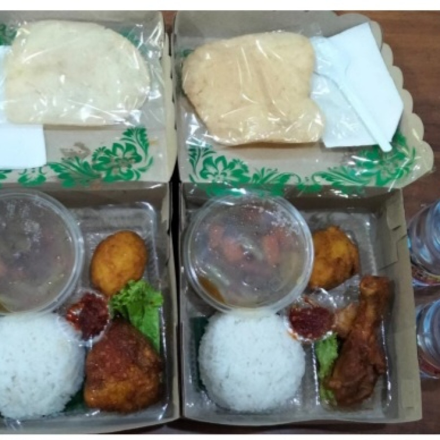 Paket makanan dan minuman(nasi kotak)