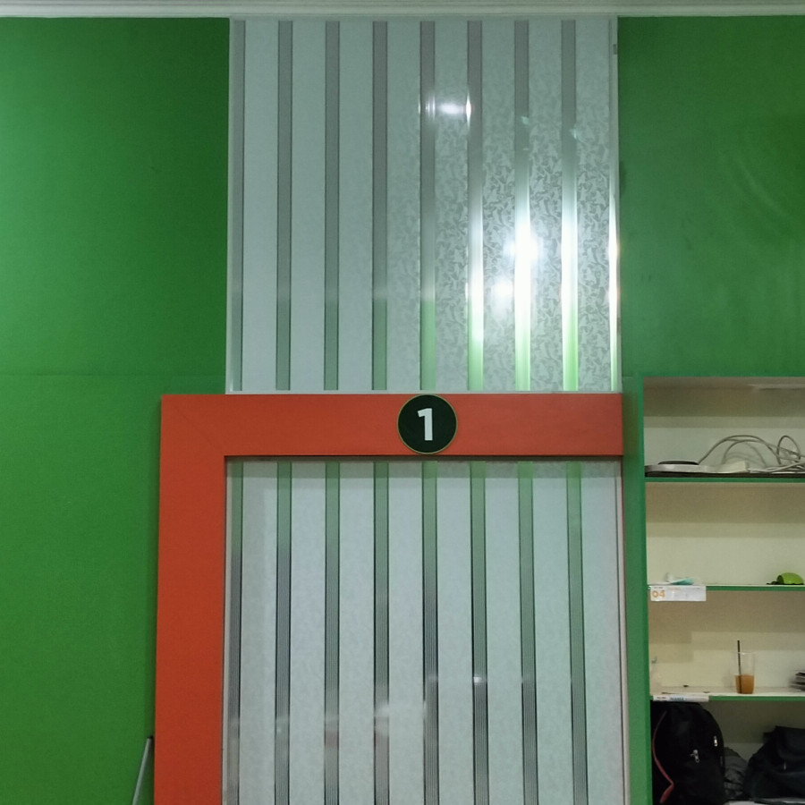 Pasang penutup dinding PVC per m2