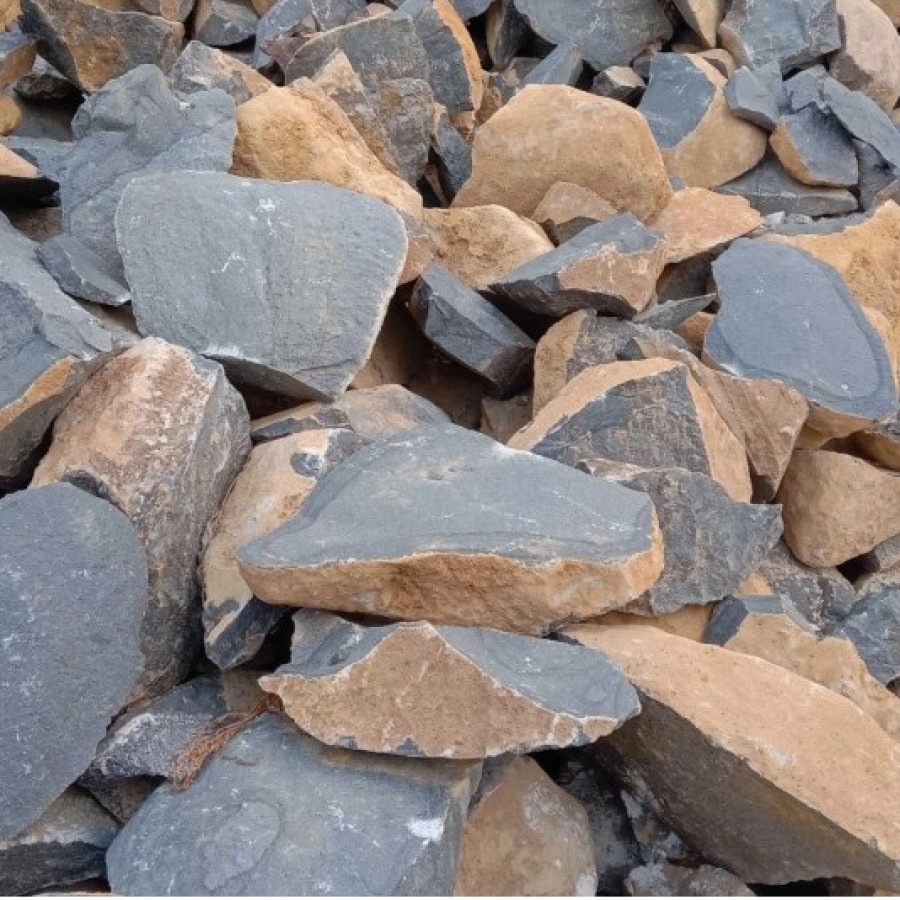 Batu muka hitam Distrik Wonogiri